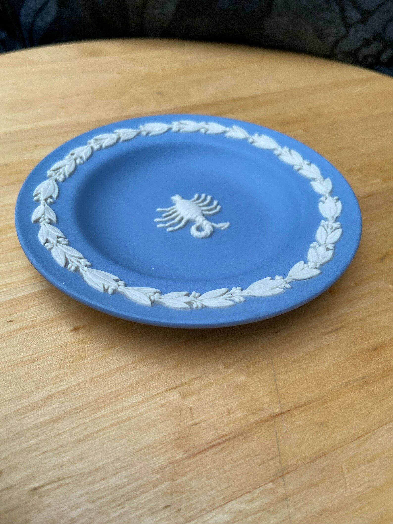 Wedgwood zodiac plates 60 photos - Astrologytoyou.com