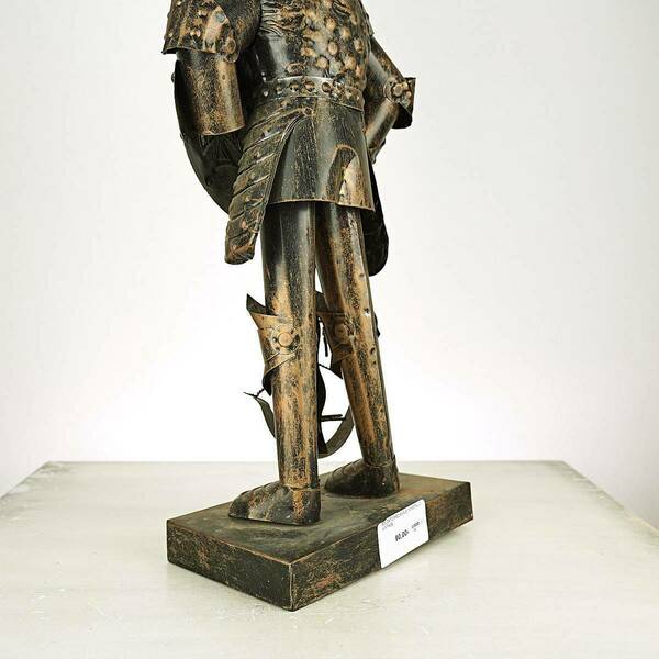 Medieval Soldier In Vintage Metal | Vinterior