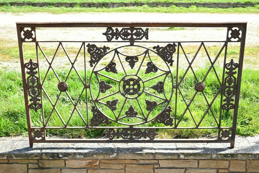 Wrought Iron And Cast Iron Window Railing – 2nd Part 18th Century ...