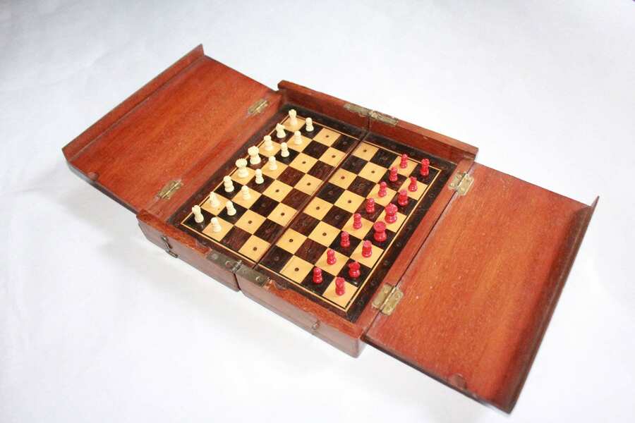 Antique Travel Chess Set., 1800s | Vinterior