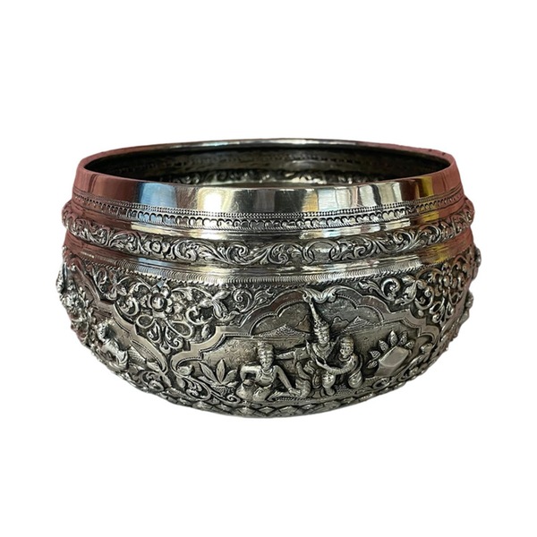 19th Century Burmese Repoussé Silver Bowl | Vinterior