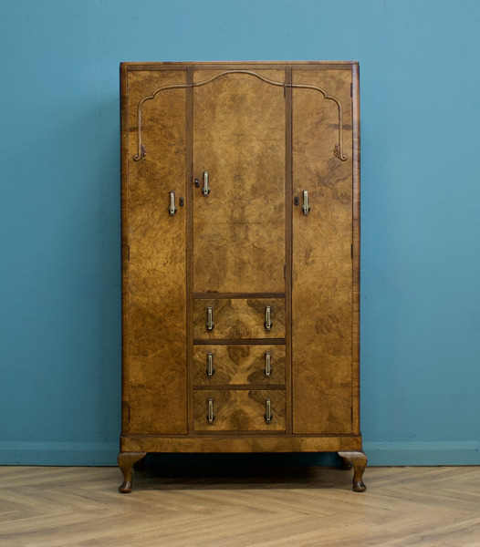 Vintage Art Deco 1930s Walnut Compact Compactum Wardrobe | Waring and ...