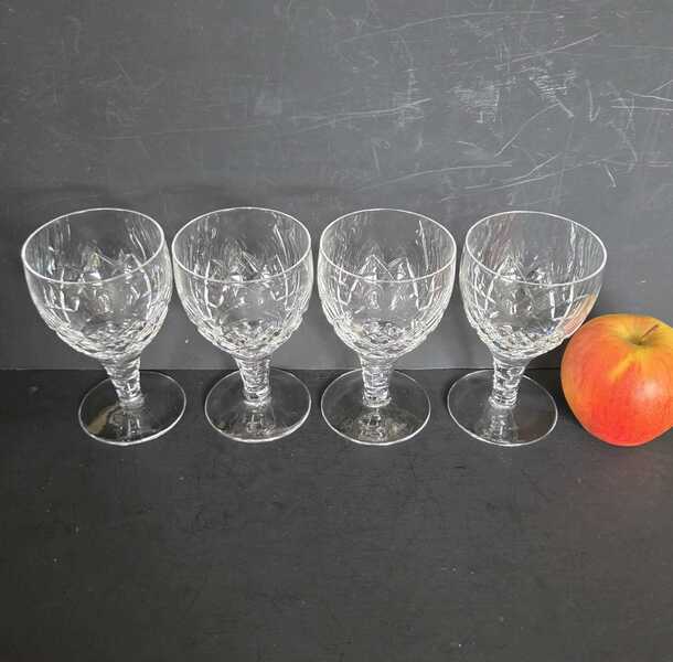 A Beautiful Set Of 4 Vintage Stuart Crystal Canon Cut Small Wine ...