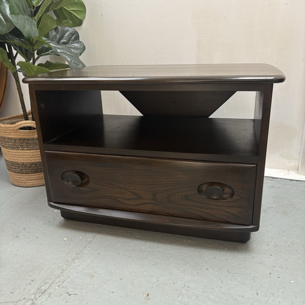 Ercol Dark Elm And Beech "Windsor" Corner Tv Cabinet Gold Label | Ercol ...