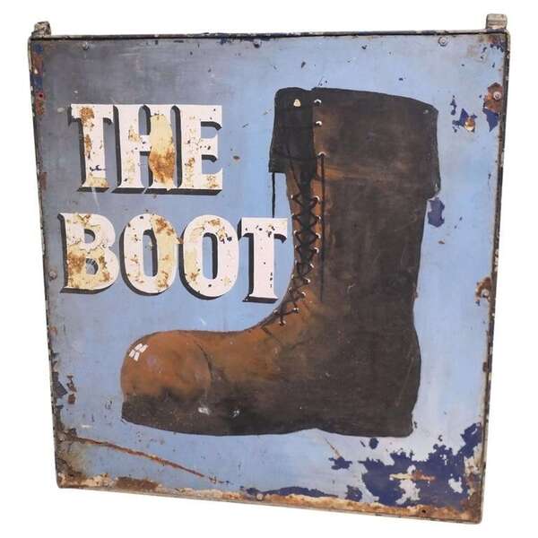 Traditional Large Iron Hanging Pub Sign. The Boot | Vinterior