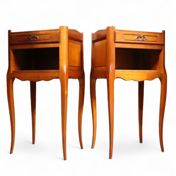 Vintage Pair Of French Louis XV Style Yew Bedside Tables / Nightstands ...