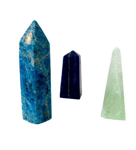 Suite Of Three Colored Obelisks 20th Century | Vinterior