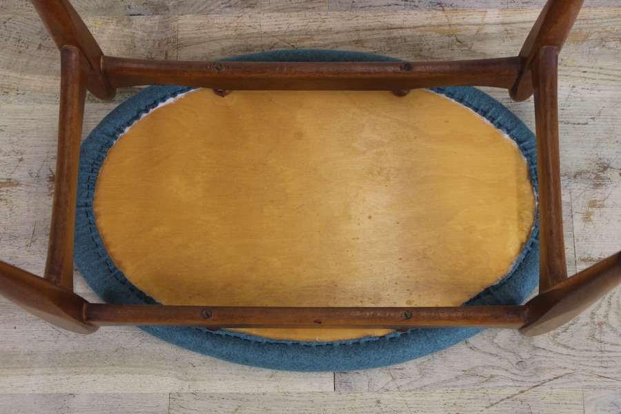 Elliots Of Newbury Oval Floating Stool | Vinterior