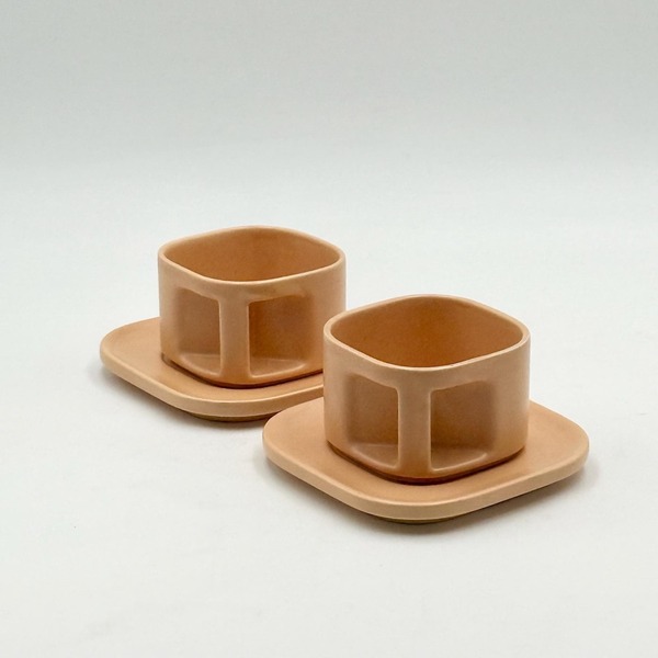 Makio Hasuike Ceramic Coffee Cups Pair 1970s Arnolfo Di Cambio Powder ...
