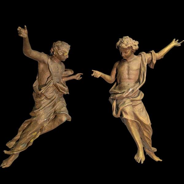 Two Large Gold Coloured Baroque Angels | Vinterior