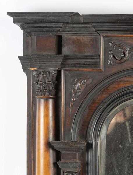 Carved Wood Mirror With Colonnades From The 17th Century. | Vinterior