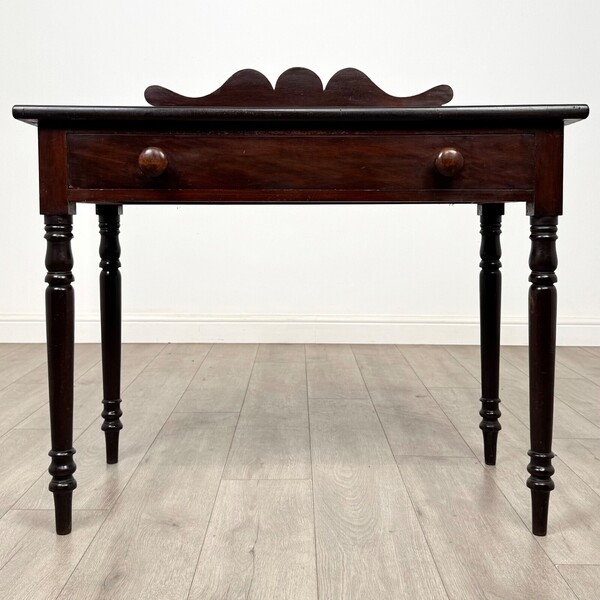 Antique 19th Century Victorian Writing Table In Mahogany | Vinterior