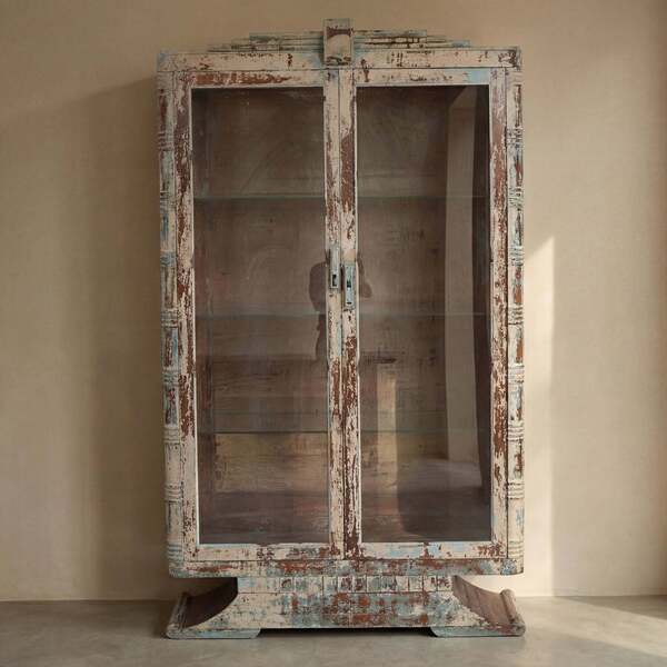 Tani Art Deco Glass Cabinet | Vinterior