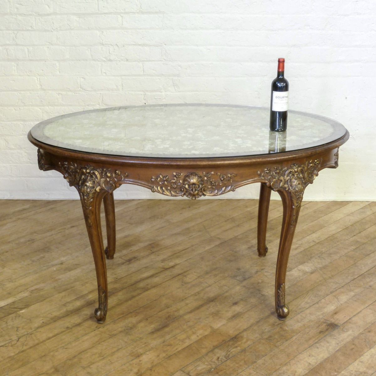 1800s Antique Transparent Walnut Oval Side Table | Vinterior