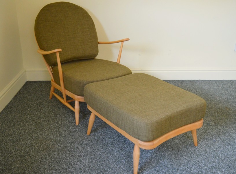 Ercol: Vintage Windsor 203 Armchair & Matching Footstool In Soft Green ...