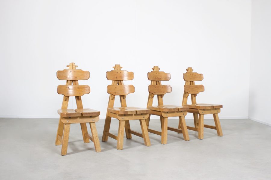 Set of 4 20th Century Spanish Postmodern Oak Hall Chair | Vinterior