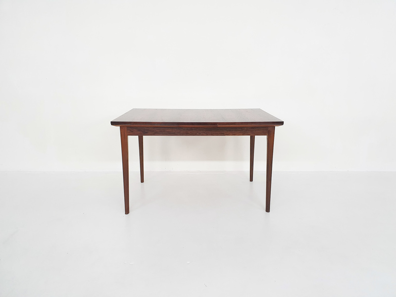 Mid 20th Century Brown Rosewood Rectangle Dining Table | Vinterior