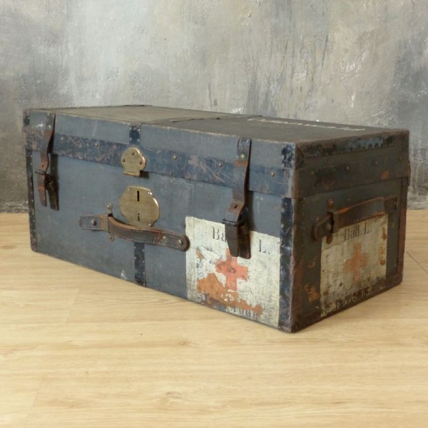 Antique Medicine Chest From Ww1 From The German Red Cross. 1914 1918 ...