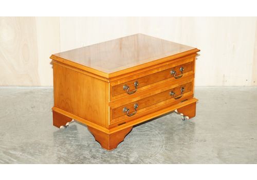 Vintage Media Units and Vintage TV Stands - Curated Edit | Vinterior