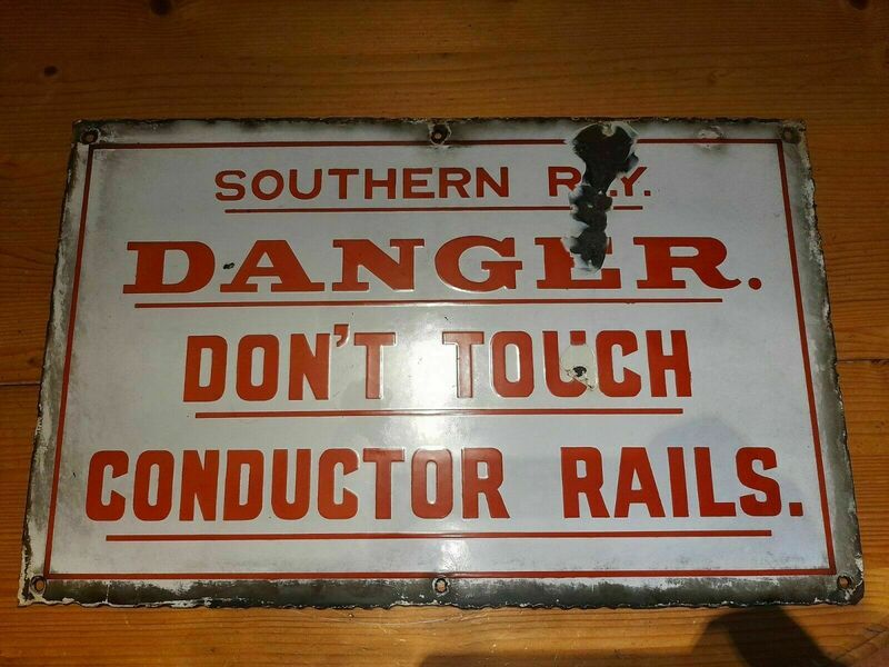 Vintage Southern Railway Enamel Sign | Vinterior