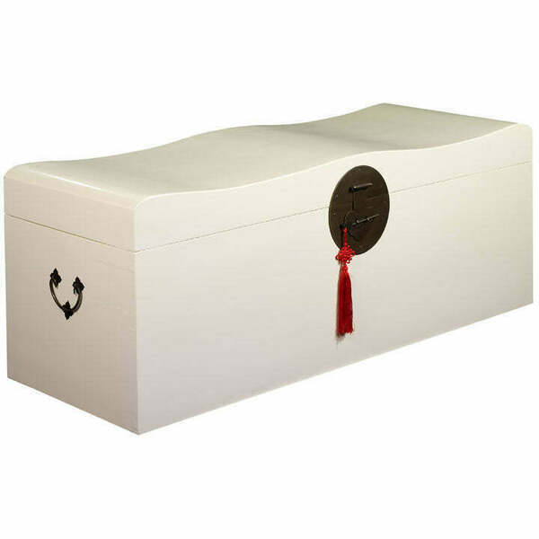 Wave Trunk, Cream Lacquer | Vinterior